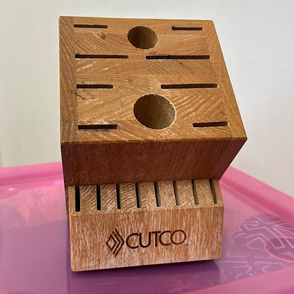 Cutco | Kitchen | Cutco 748 Knife Block 18 Slot Solid Oak Wood Usa ...